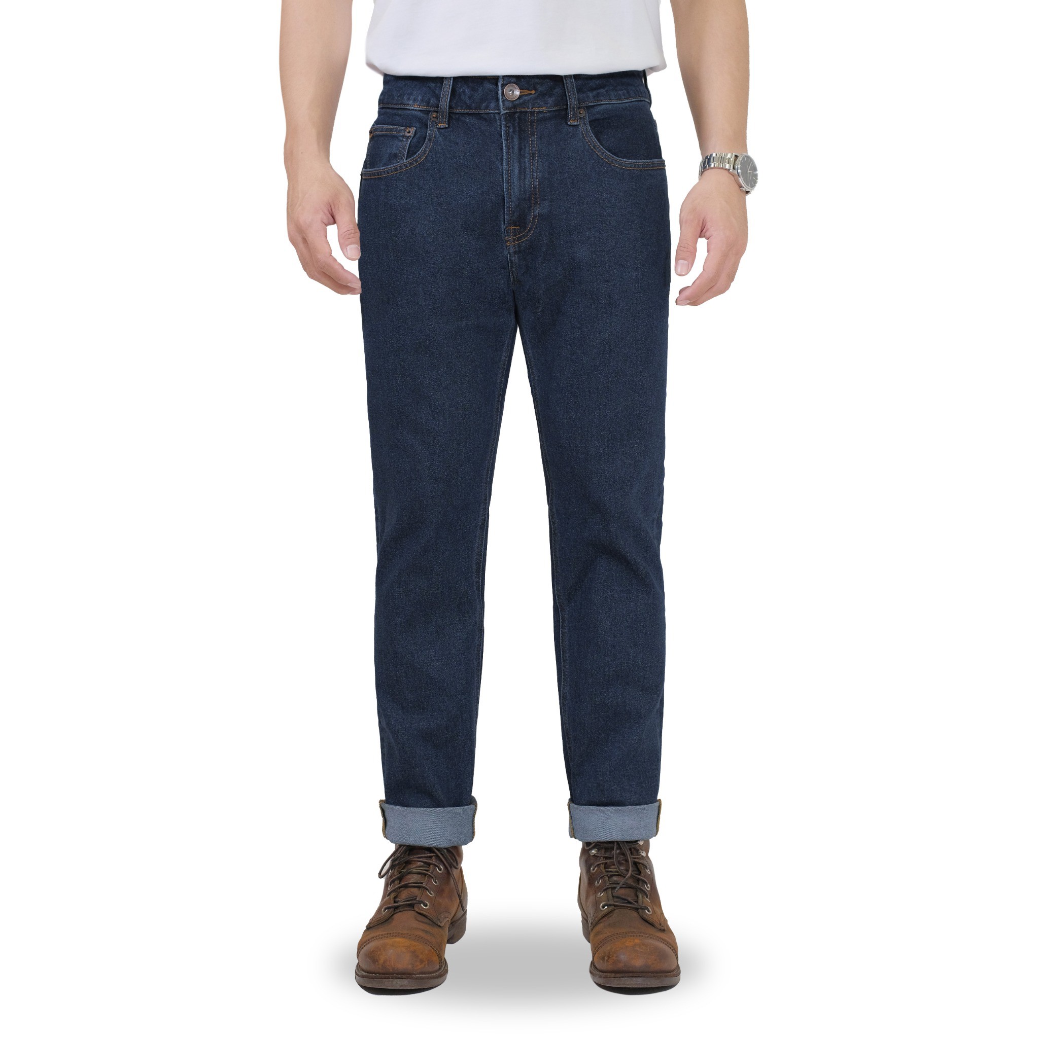 Các Kiểu Dáng Quần Jeans: Slim Fit, OG Slim Và Form Straight
